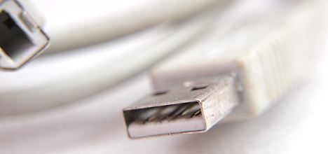 Kontroler USB PD z zaawansowanymi funkcjami autoryzacji